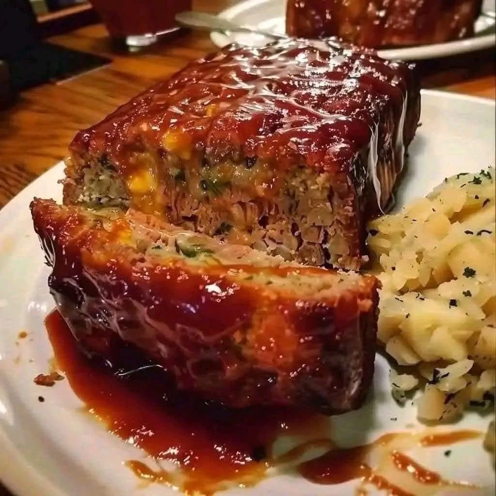 Cracker Barrel Meatloaf The Comfort Food Recipe Everyone Loves – Just Cook